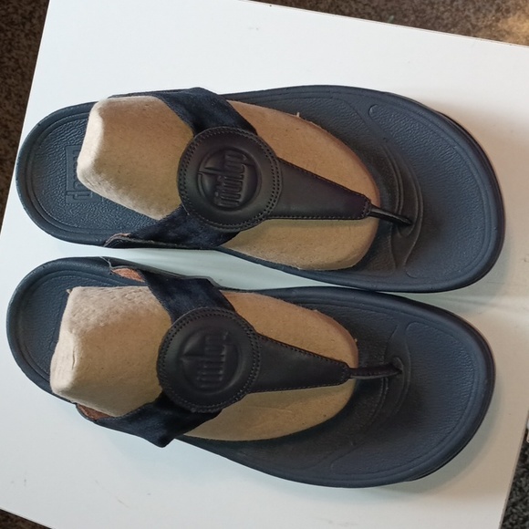 Fitflop | Shoes | Fitflop Sandals 9 Walkstar Toe Posts Flip Flops Thong Fit Walk Wedge Navy New ...